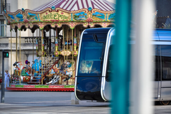 Le Tramway de Tours: the world's most beautiful tramway? - Transport ...